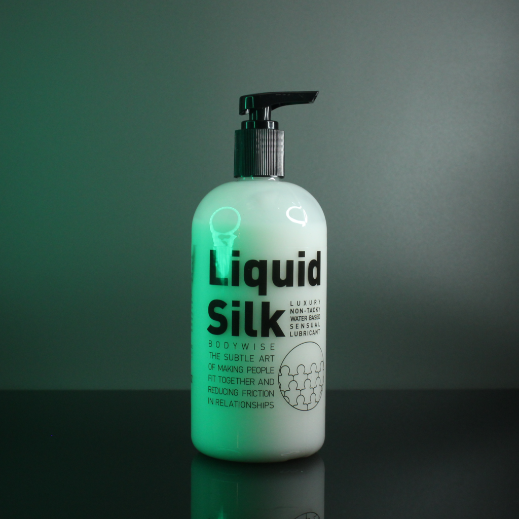 Liquid silk, 500ml bottle – Synthetic Sensations